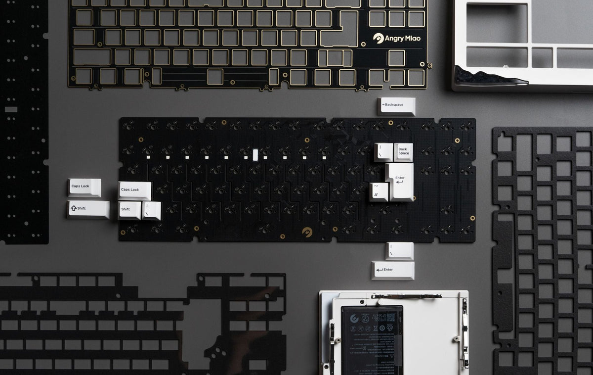 AM Relic 80 Accessories