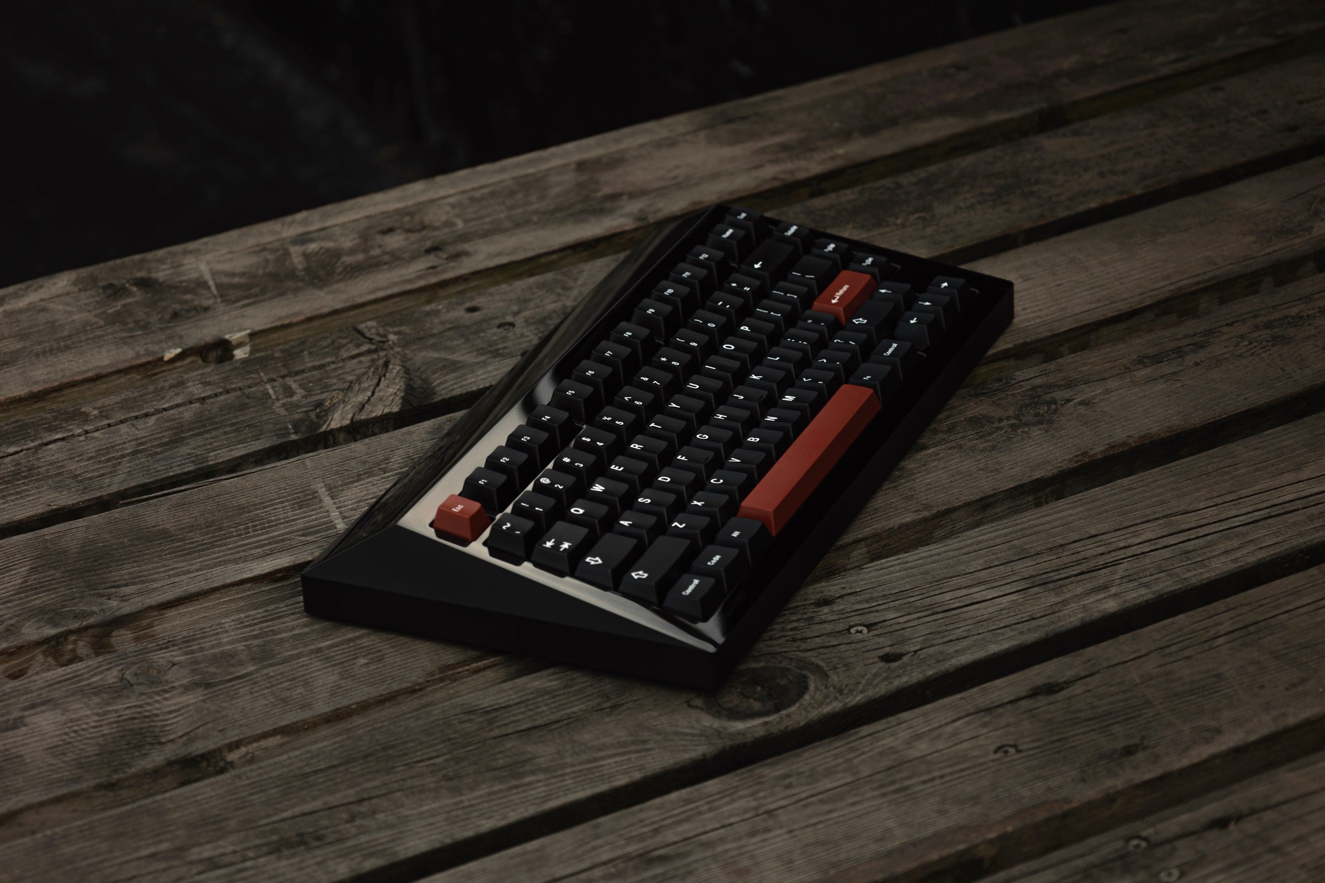 CYBERBOARD R2 (High Gloss PVD Front)